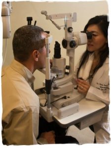 Light Sensitivity: Causes, Symptoms, and How to Protect Your Eyes ...